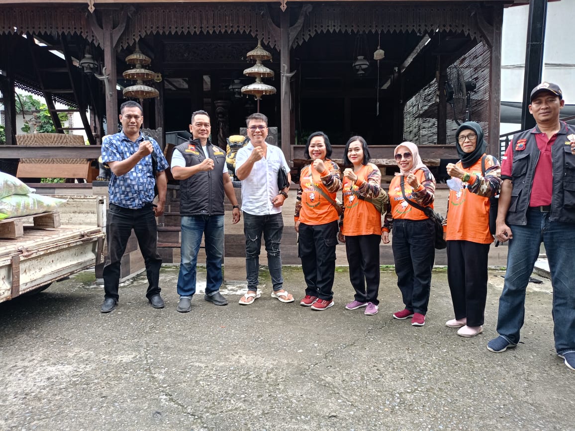 Jumat Berkah Ramadhan, PT Sari Buana Gandeng Pokdarkamtibmas dan FKPPI ...