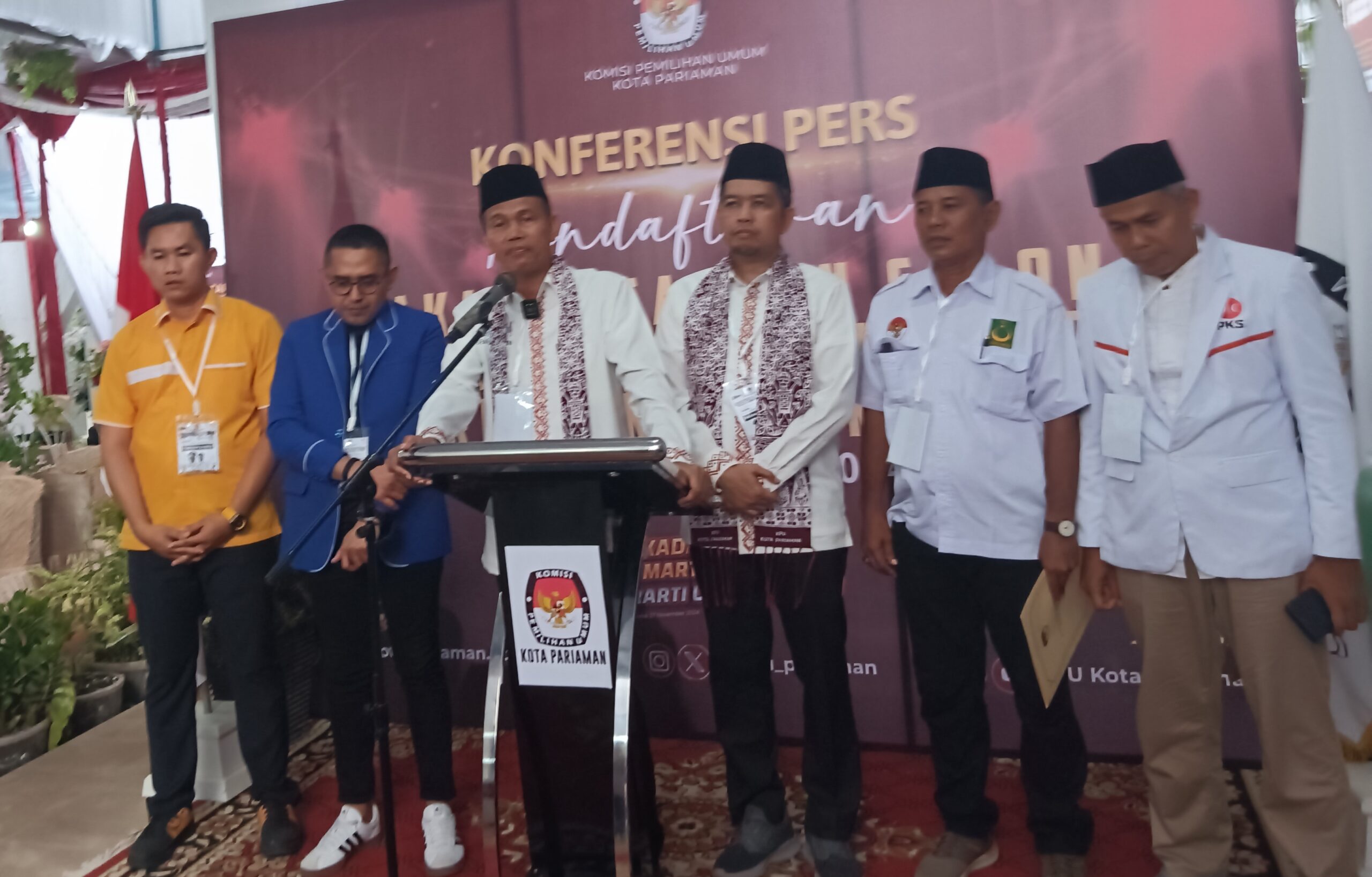 Paslon Genius Umar - Muhammad ; Bekas KRI Teluk Bone 511 Jadikan Museum ...