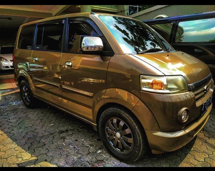 Harga Suzuki APV 2005 Bekas, Pilihan Terjangkau untuk Mobil Keluarga ...