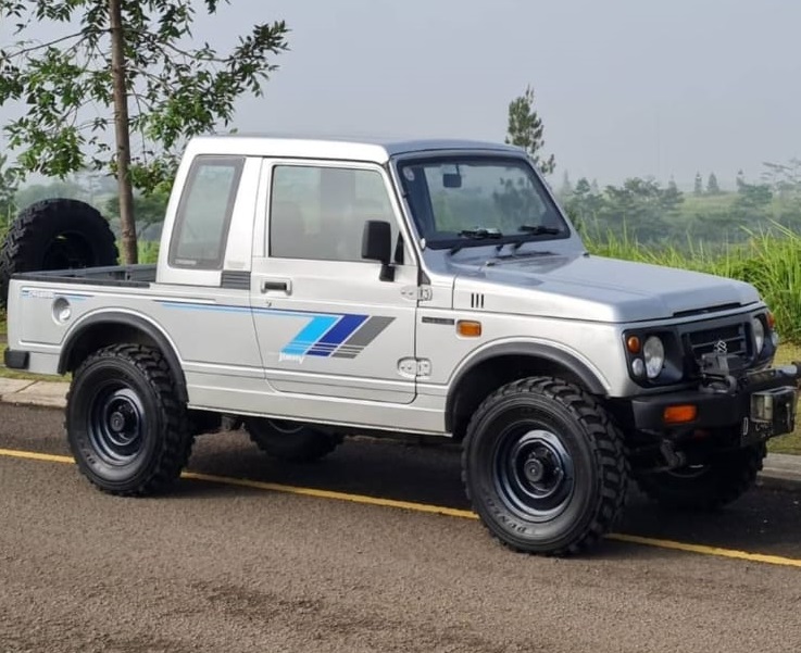 Suzuki Jimny Caribian, Mobil Langka yang Masih Diburu Pecinta Off-Road ...