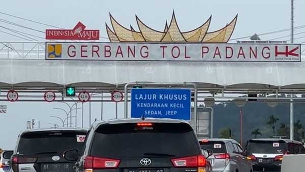 Jelang Nataru Jalan Tol Padang - Sicincin Diujicobakan Gratis - FATIVA.id